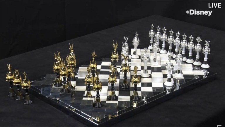 Official Kingdom Hearts Iii Chess Set Unveiled At Tgs 2020 Rpgfan